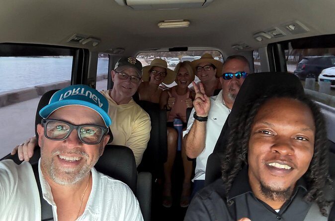 Taste Tour and Capture Nassau Island Experience with Photos - The Queen’s Staircase