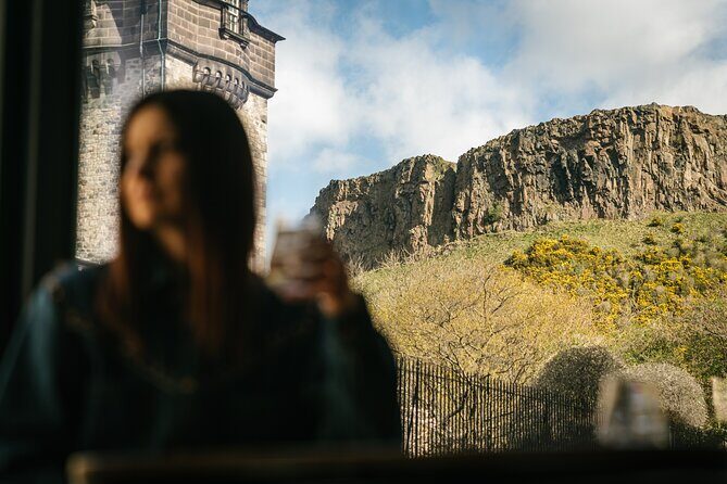 Taste & Tour: Edinburgh Food Tour with Drinks - What Travelers Can Expect