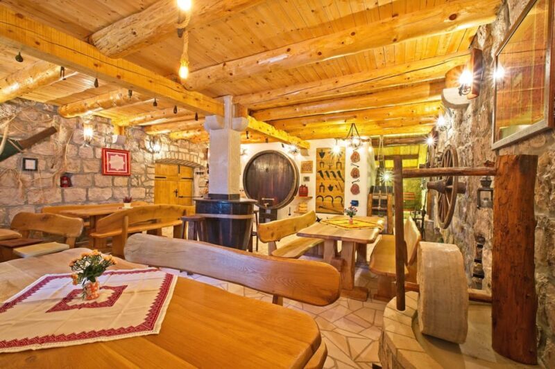Taste & Tradition of Dubrovnik Countryside - The Grand Finale: Winery and Vines