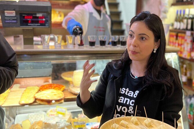 Tastes of Trastevere: Pasta, Gelato & Roman Delights Food Tour - What Sets This Tour Apart