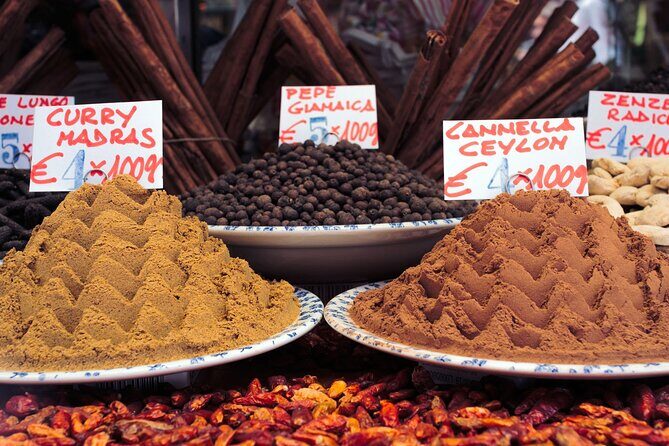 Tastes & Traditions of Venice: Food Tour with Rialto Market Visit - Getting a Taste of Rialto Market