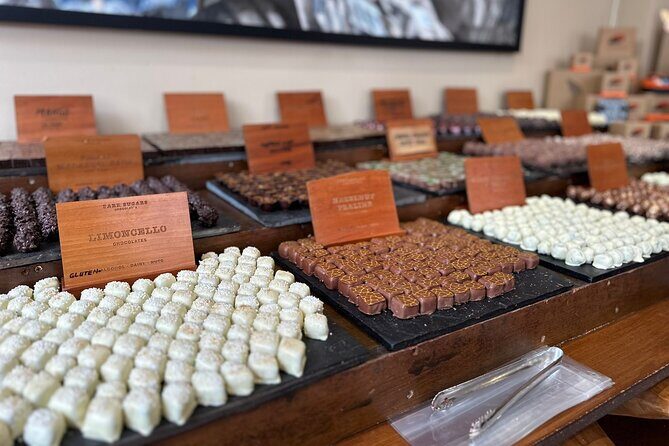 Tasting History: A Choose Your Own Menu Food Tour - A Deep Dive into Londons Flavors: The Experience