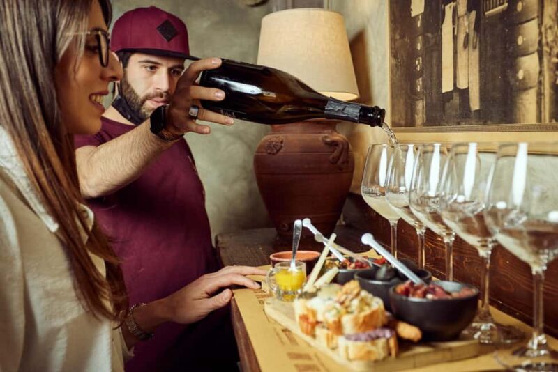 Tasting of 3 wines selected from among the best small Tuscan producers. - A Taste of Tuscany: Small Producer Wine Tasting in Montepulciano