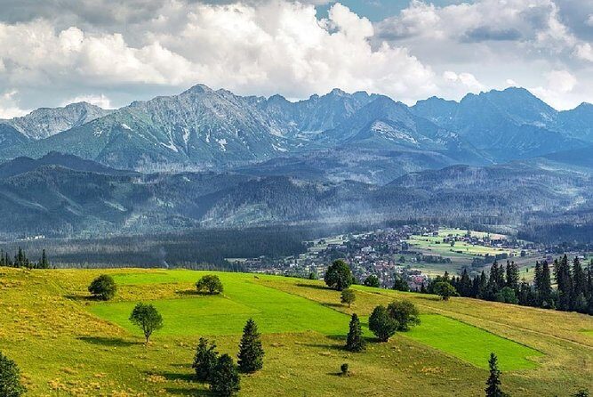 Tatra Mountains Zakopane and Panoramic Dunajec River Rafting - The Dunajec River Rafting Experience — A Scenic Highlight