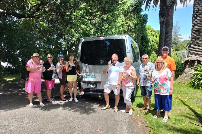 Tauranga History and Culture - Visiting the Tahuwhakatiki Marae: A Window into Mori Community Life