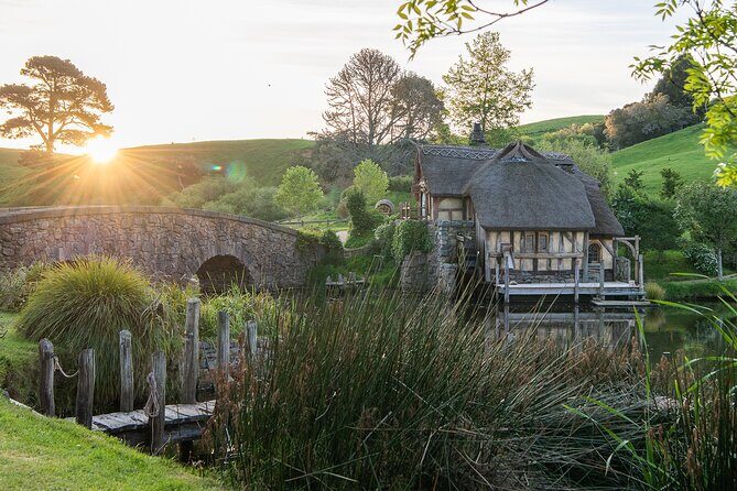 Tauranga to Magical Hobbiton Movie Set - Private Shore Excursion - FAQs