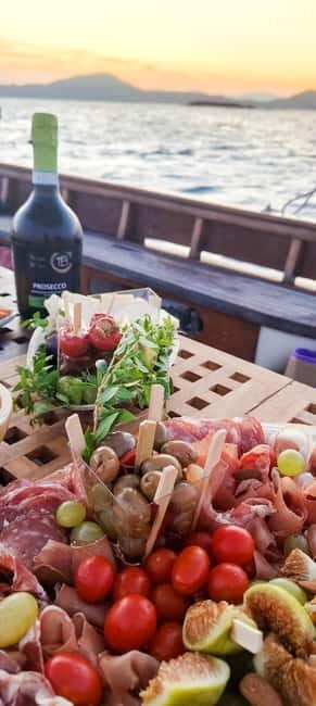 Tavolara: Sunset Aperitif Tour with Drinks and local snacks - Authentic Traveler Insights