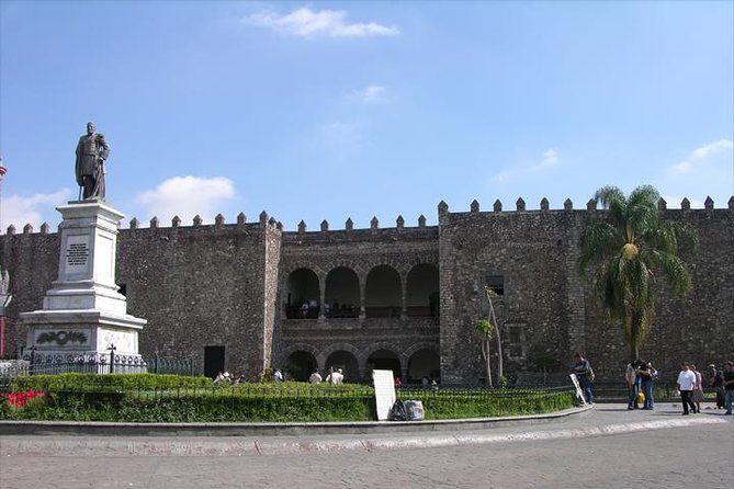Taxco the silver town with stop in Cuernavaca - Transport and Comfort: Making the Day Seamless