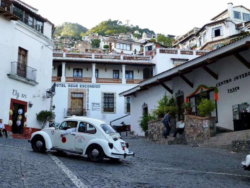 Taxco tour from Mexico City: & Xochicalco Pyramids - Authentic Experiences and Cultural Highlights