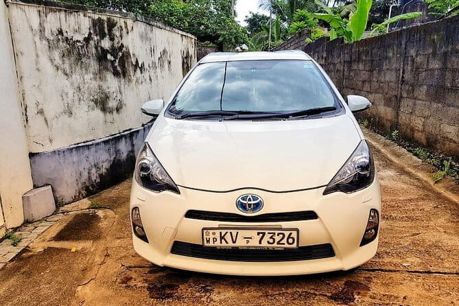 Taxi service in srilanka.we have every type of vehicels. - Key Points