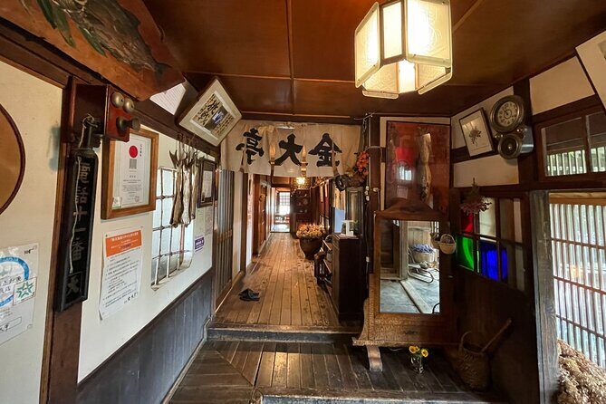 Taxi Tour(4+):Ishikari-nabe Origin Restaurant & Otaru Market Tour - FAQ