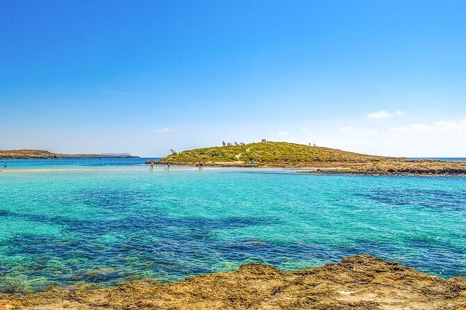Taxi transfer Larnaca airport To any hotel in Ayia Napa up to 6 passengers - The Unmatched Convenience of Pre-Booking