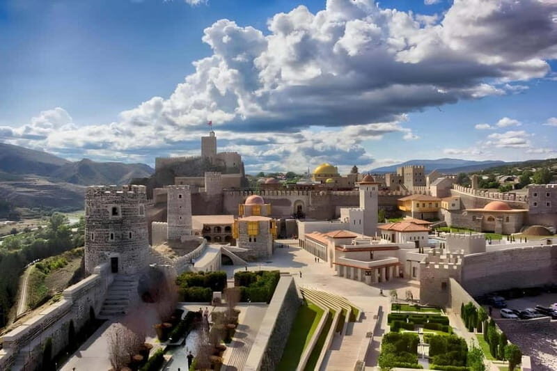 Tbilisi : Borjomi Rabati Vardzia Daytrip GuidedGroupTour - An In-Depth Look at the Tour Experience