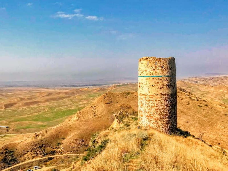 Tbilisi: David Gareji & Real Rainbow Mountains 4WD + Hike - Key Points