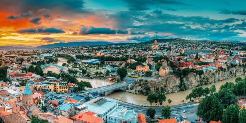 Tbilisi: Guided Walking Tour of Historic City - Exploring Tbilisi in Depth: A Walk Through History and Culture