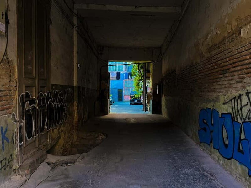 Tbilisi: Hidden Backyards Guided Tour - Who Should Consider This Tour?