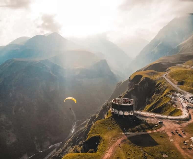 Tbilisi : Kazbegi, Ananuri, Gudauri and Gergeti, Day Tour. - Scenic Drive to Gudauri and the Friendship Monument