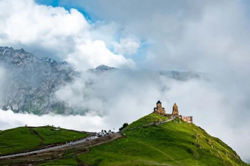 Tbilisi : Kazbegi, Ananuri, Gudauri and Gergeti, Day Tour. - Authentic Georgian Meal & Tasting Experiences