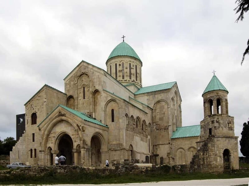 Tbilisi: Martvili Canyon, Prometheus Cave & Kutaisi Tour - Why It Offers Good Value