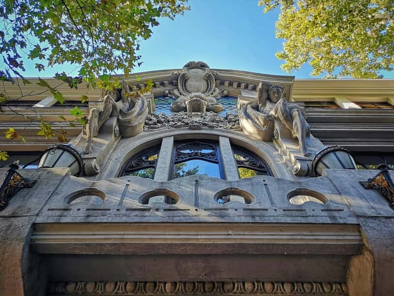 Tbilisi: New City Guided Tour with Mtatsminda Cable Car Ride - Who Will Love This Tour?