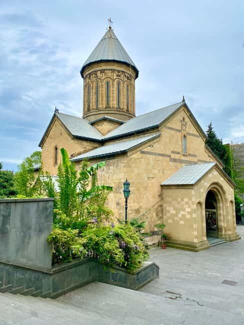 Tbilisi old town (Sololaki) 4 hours private walking tour - Abanotubani District and the Sulfur Baths
