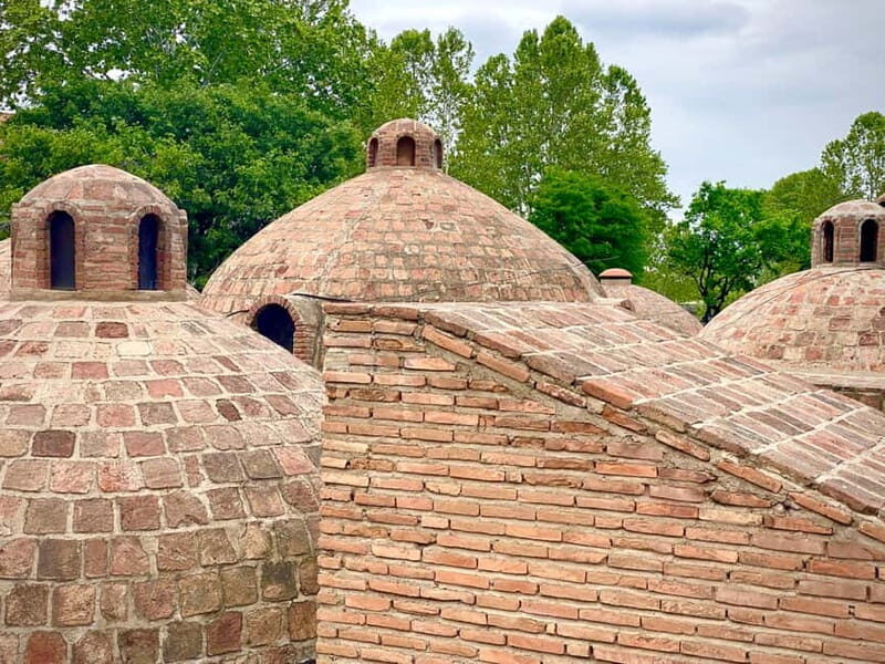 Tbilisi old town (Sololaki) 4 hours private walking tour - Overall Experience and Value