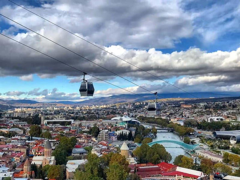 Tbilisi: Old Town Walking Tour - Must-See Attractions - A Genuine Look at the Old Town Walking Tour