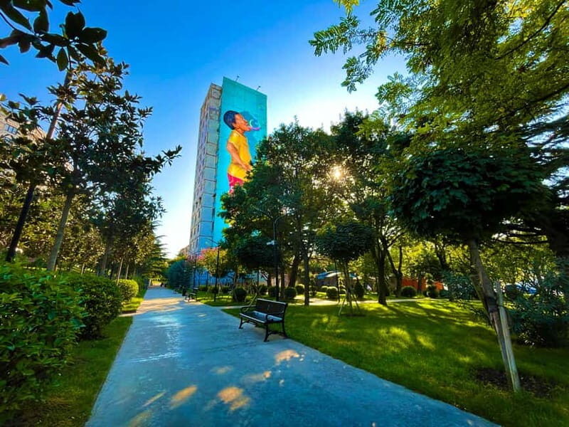 Tbilisi: Soviet Suburbs and Murals Exhibition Guided Tour - An Authentic Look at Tbilisi’s Urban Art Scene