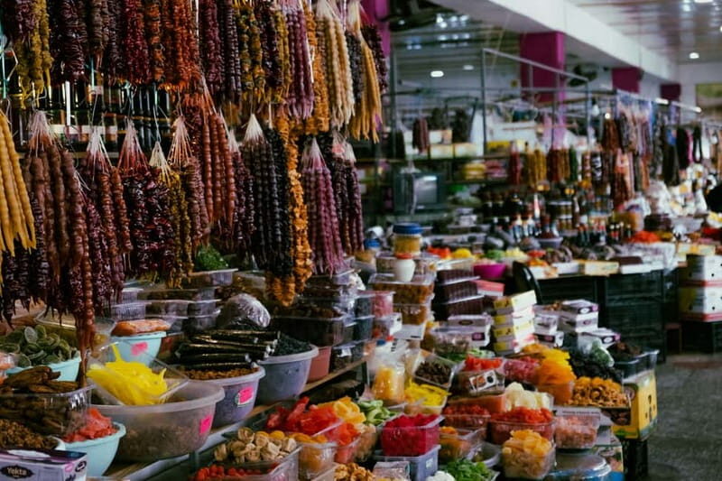 Tbilisi: Street Art & Dezerter Bazaar Tour w/ Tastings - Authenticity and Value: What Travelers Say