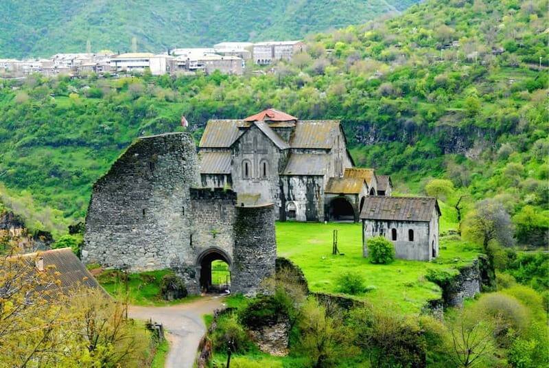 Tbilisi to Armenia: Monuments, Mountains & Medieval Wonders - Key Points