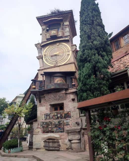 Tbilisi: Unforgettable Georgian Feast with Tamada and Music - Key Points