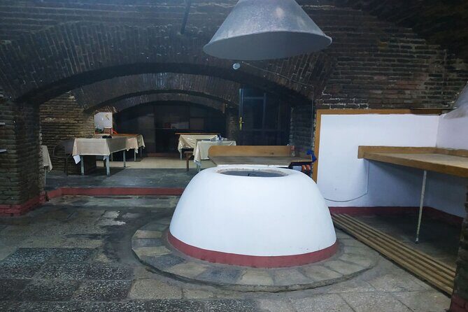 Tbilisi Walking Tour with Cable Car, Wine Tasting & Bread Bite - Who Should Book This Tour?