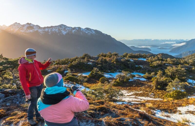 Te Anau: Milford, Dusky, and Doubtful Helicopter Flight - FAQ