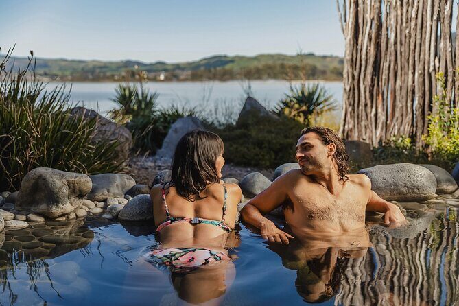 Te Puia and Polynesian Spa Day Tour from Auckland - FAQ