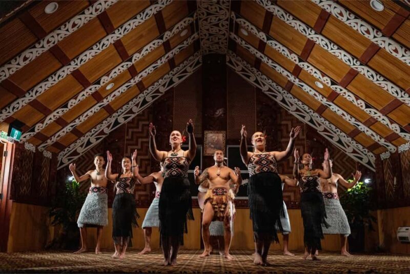 Te Puia: Te P Combo: Te R, Dinner, and Haka Performance - FAQs