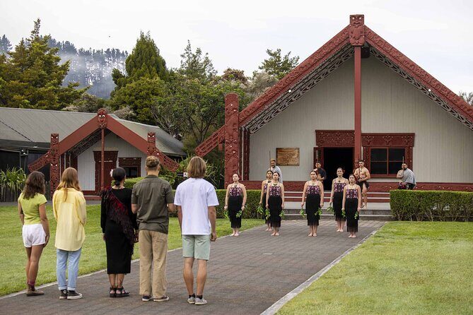 Te Puia: Te P Indigenous Evening Experience with Dinner - Practical Details