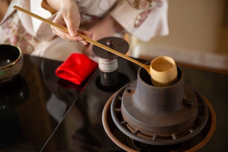 Tea Ceremony experience with simple kimono in Okinawa - Key Points