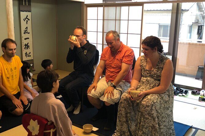 Tea Gathering with Bento Box and Sake Experience - Who Should Consider This Tour?
