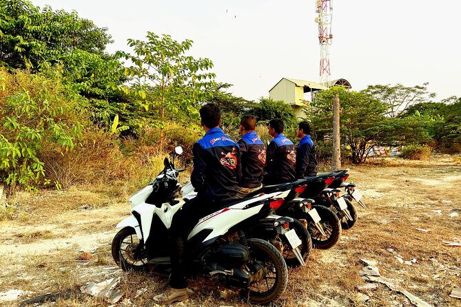 Teach English and discover Cambodia beautiful floating village - The Essentials in a Nutshell