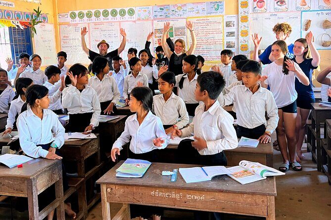 Teach English and discover Cambodia beautiful floating village - The Value of the Price Point