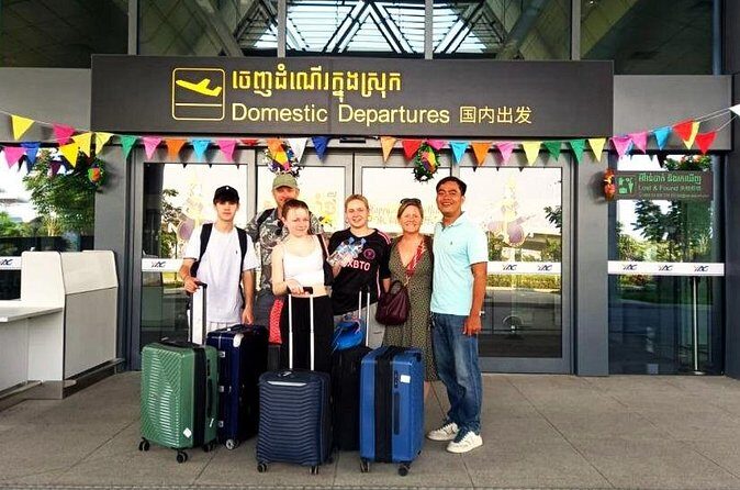 Techo International Airport Transfer by Car or Minivan - Frequently Asked Questions