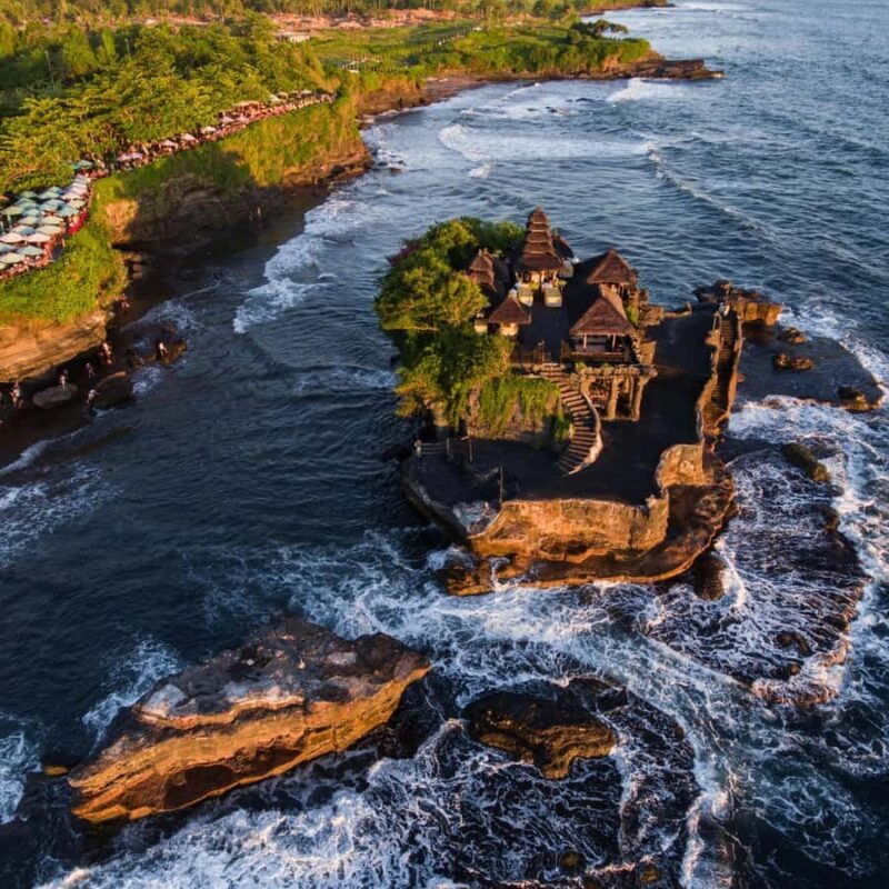 Temple Escapade: Ulun Danu Beratan, Taman Ayun - Key Points
