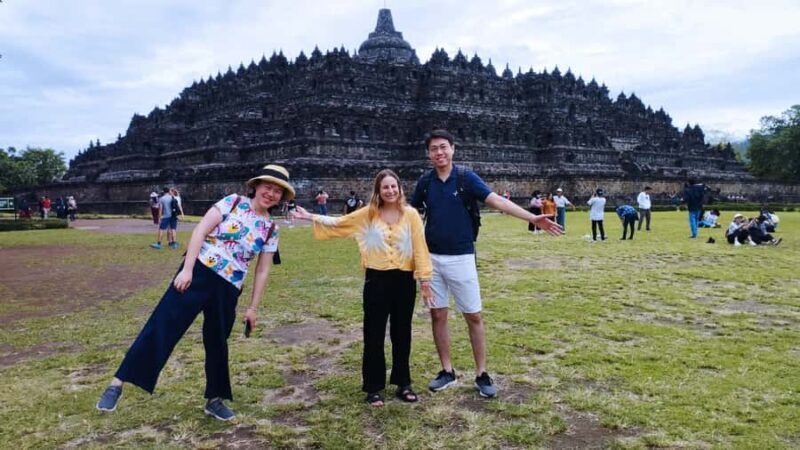 Temples and Bike Tours in the Village - Key Points