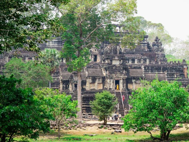 Temples and Local Life: From Sunrise to Angkor Thom - FAQ