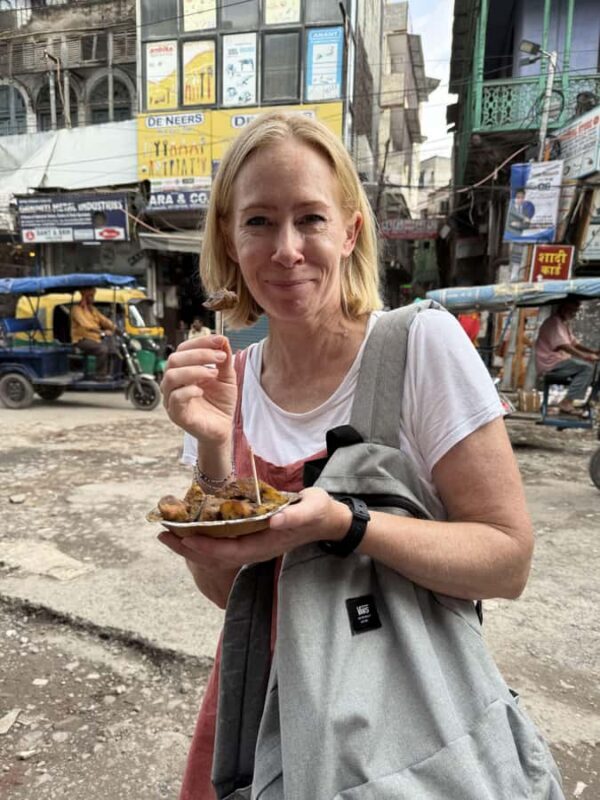 Temples, Bazaars & FoodTasting in OldDelhi with female Guide - Tasting Delhi: Street Food at Its Best