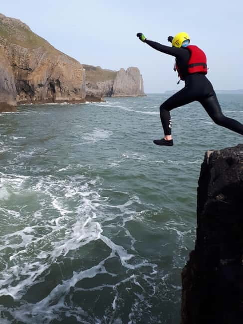 Tenby: Coasteering Adventure - Summary of the Experiences Strengths and Considerations