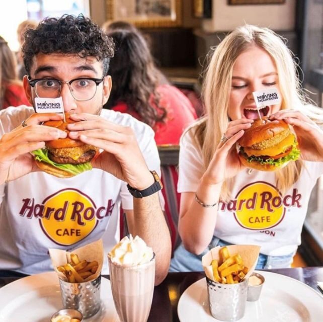 Tenerife: Hard Rock Cafe Set Menu Lunch or Dinner & Drink - Discovering the Hard Rock Cafe Tenerife Experience