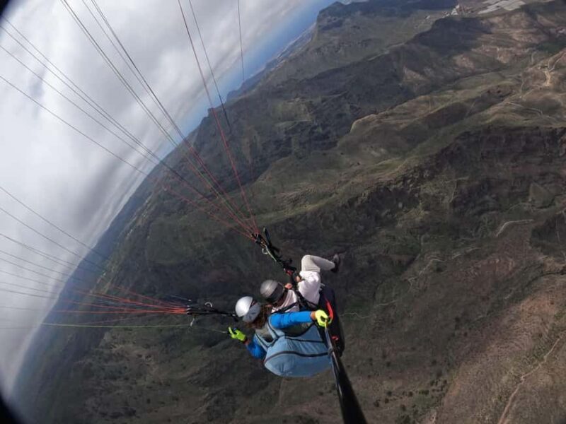 Tenerife: High-Performance Tandem Paragliding Flight - An In-Depth Look at Tenerife’s Tandem Paragliding Adventure