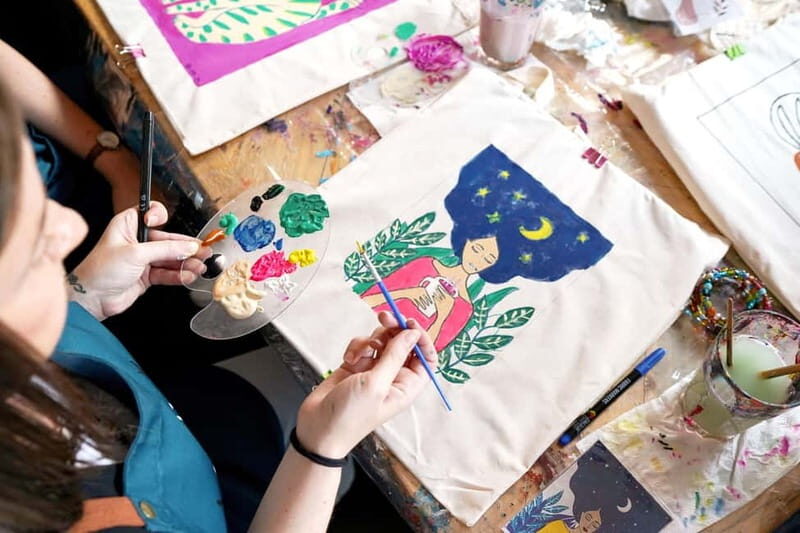 Tenerife: Paint and wine Event - An Introduction to the Tenerife Paint & Wine Experience
