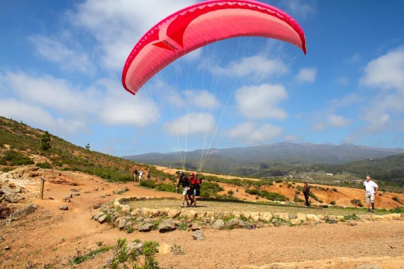 Tenerife: Paragliding Flight - An In-Depth Look at the Tenerife Paragliding Experience